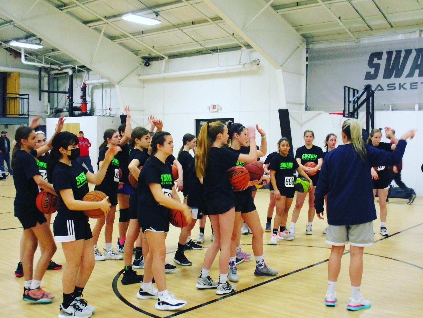 Metro West - Swarm Basketball